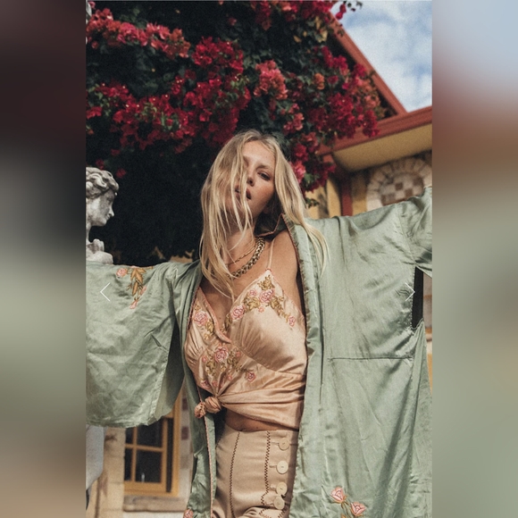 Chasing Unicorns | Kimonos & Yukatas | Chasing Unicorns Kimono Nwt ...